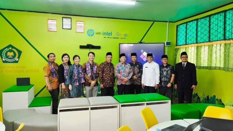 MTsN 1 Tangsel Jadi Pilot Project Digital Class Kemenag RI ...